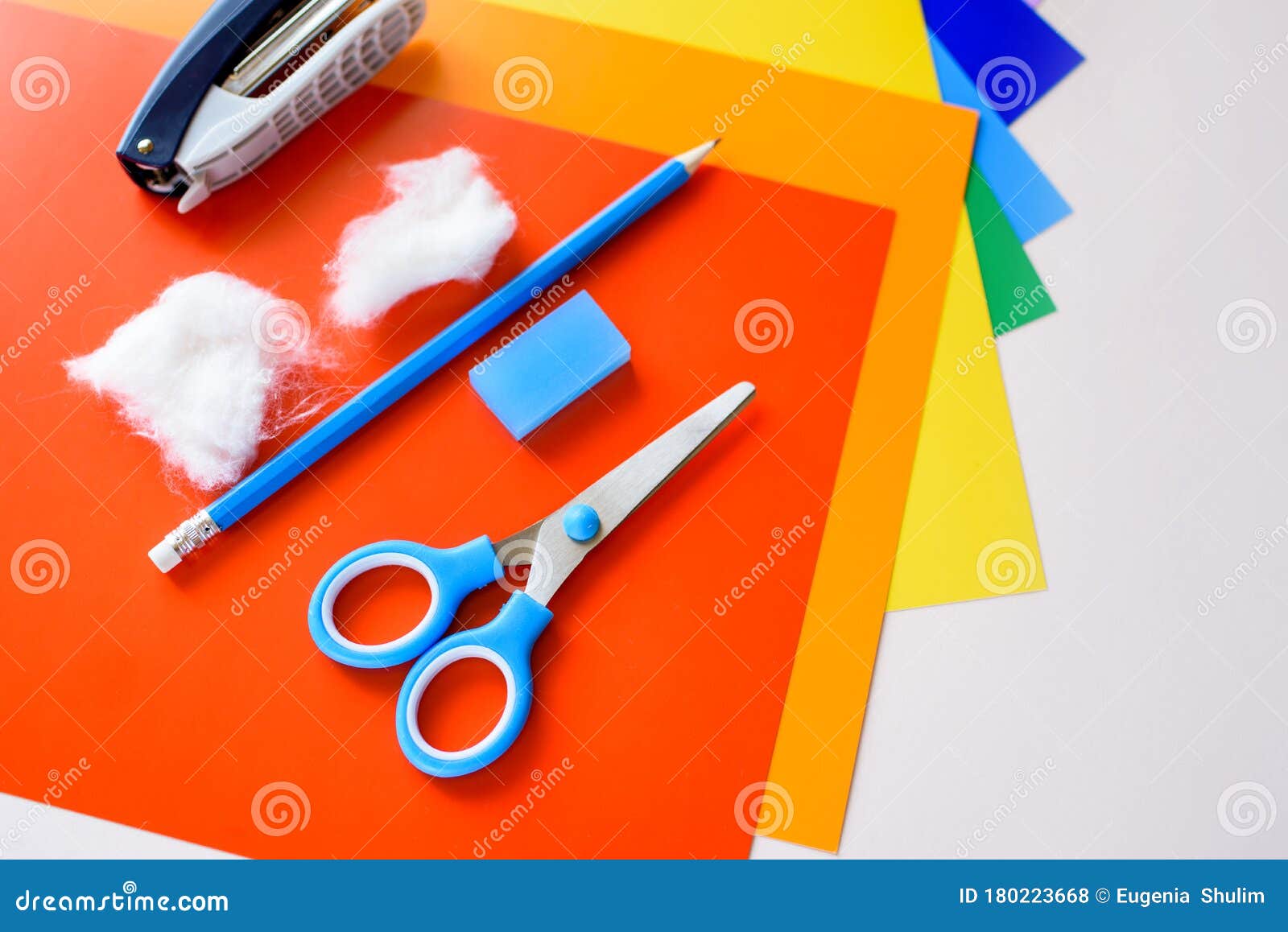 Step-by-step Instruction To Create a Rainbow of Colored Paper ...