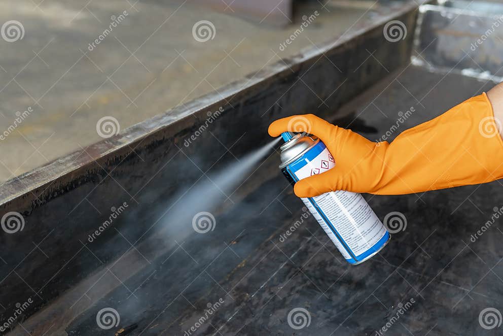 Use Spray Solvent Remover To Cleaning the Welding Surface Stock Photo ...