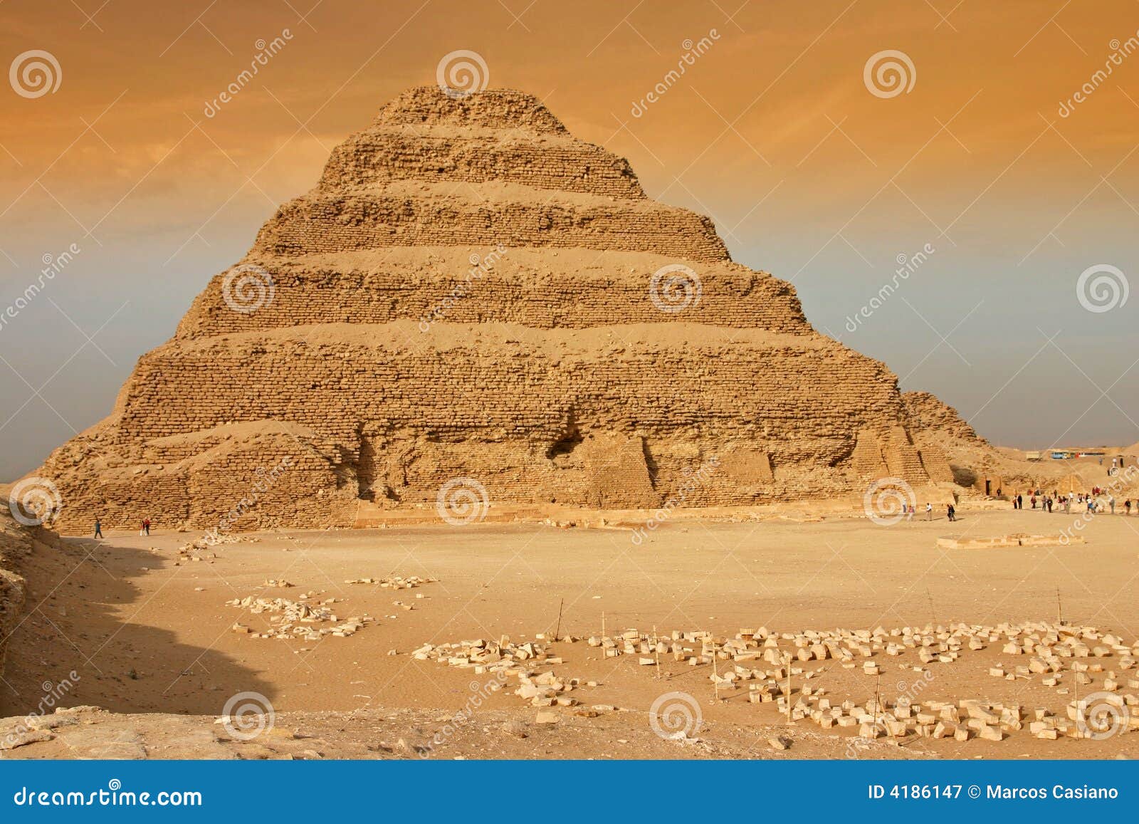 Step Pyramid of King Zoser (Djoser) Stock Image - Image of dust, straw ...