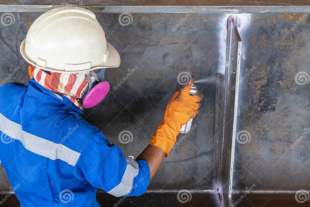 Step To Use Developer Spray into the Welded To Pull the Liquid ...