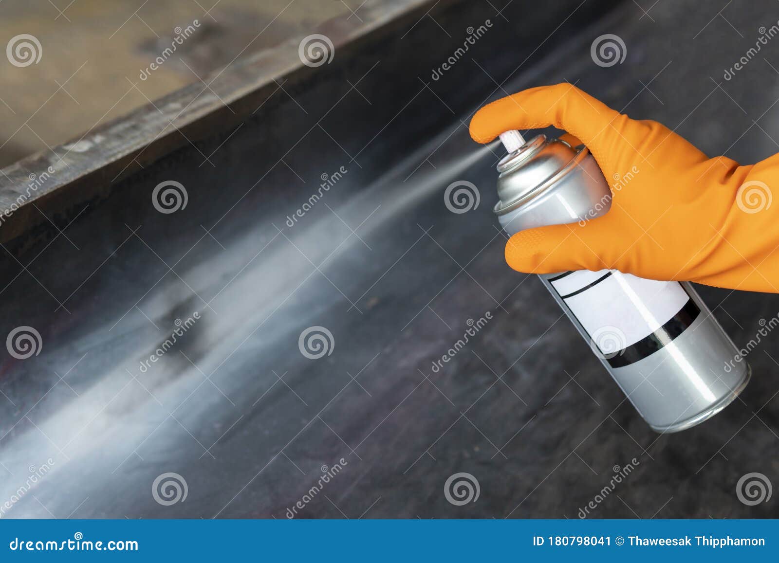 Developer Spray into the Welded with Process Penetrant TestingPT Stock ...