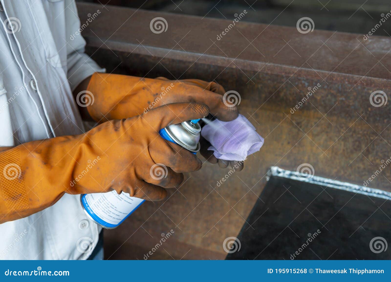 Step To Use Solvent Remover Spray into the Rag To Cleaning the Welded ...