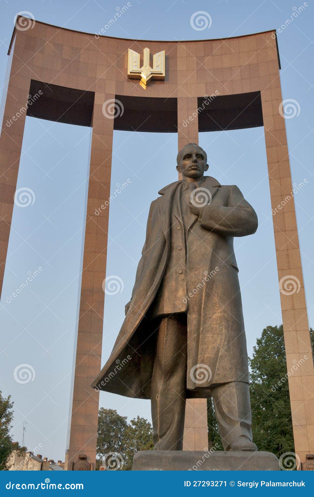 Stepan Bandera monument editorial photo. Image of historic - 27293271
