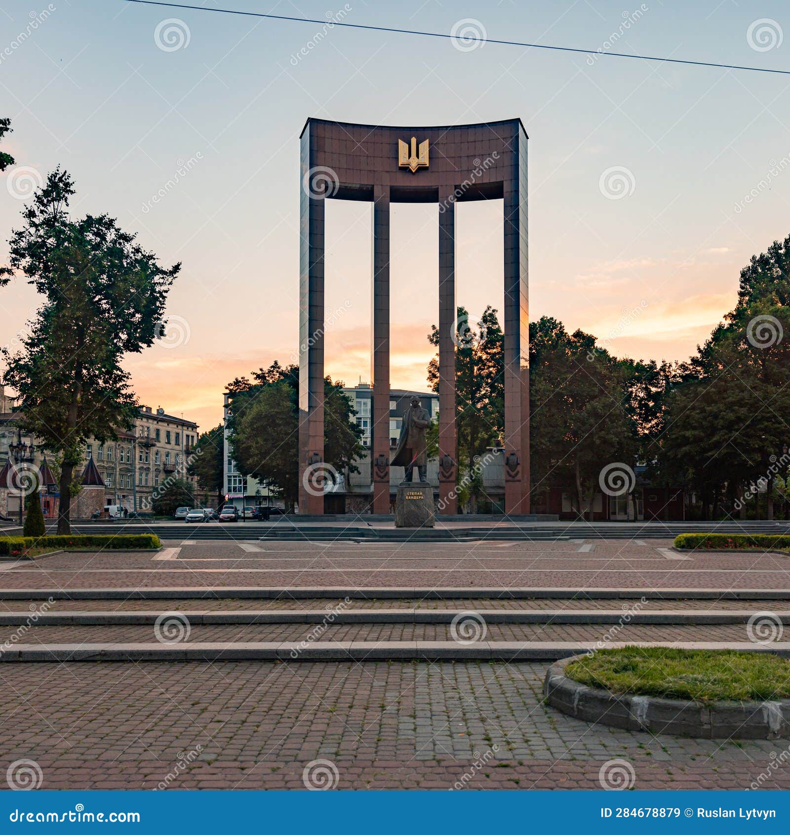 Stepan Bandera Monument in Lviv Editorial Stock Image - Image of ...
