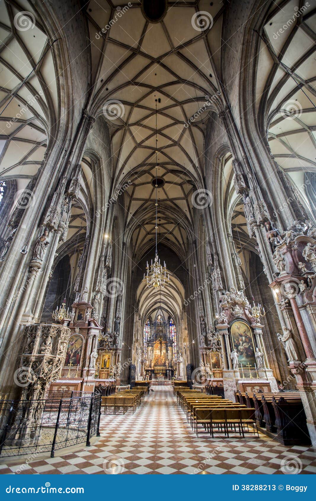 Stephansdom in Vienna stock image. Image of interior - 38288213