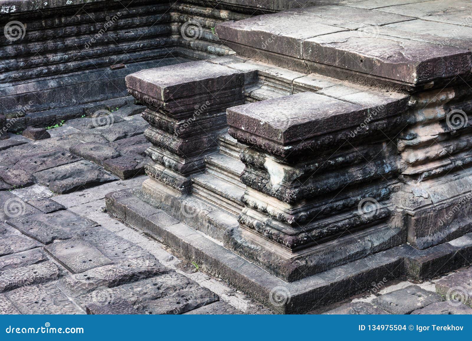 Steps in Angkor Wat temple stock photo. Image of asia - 134975504