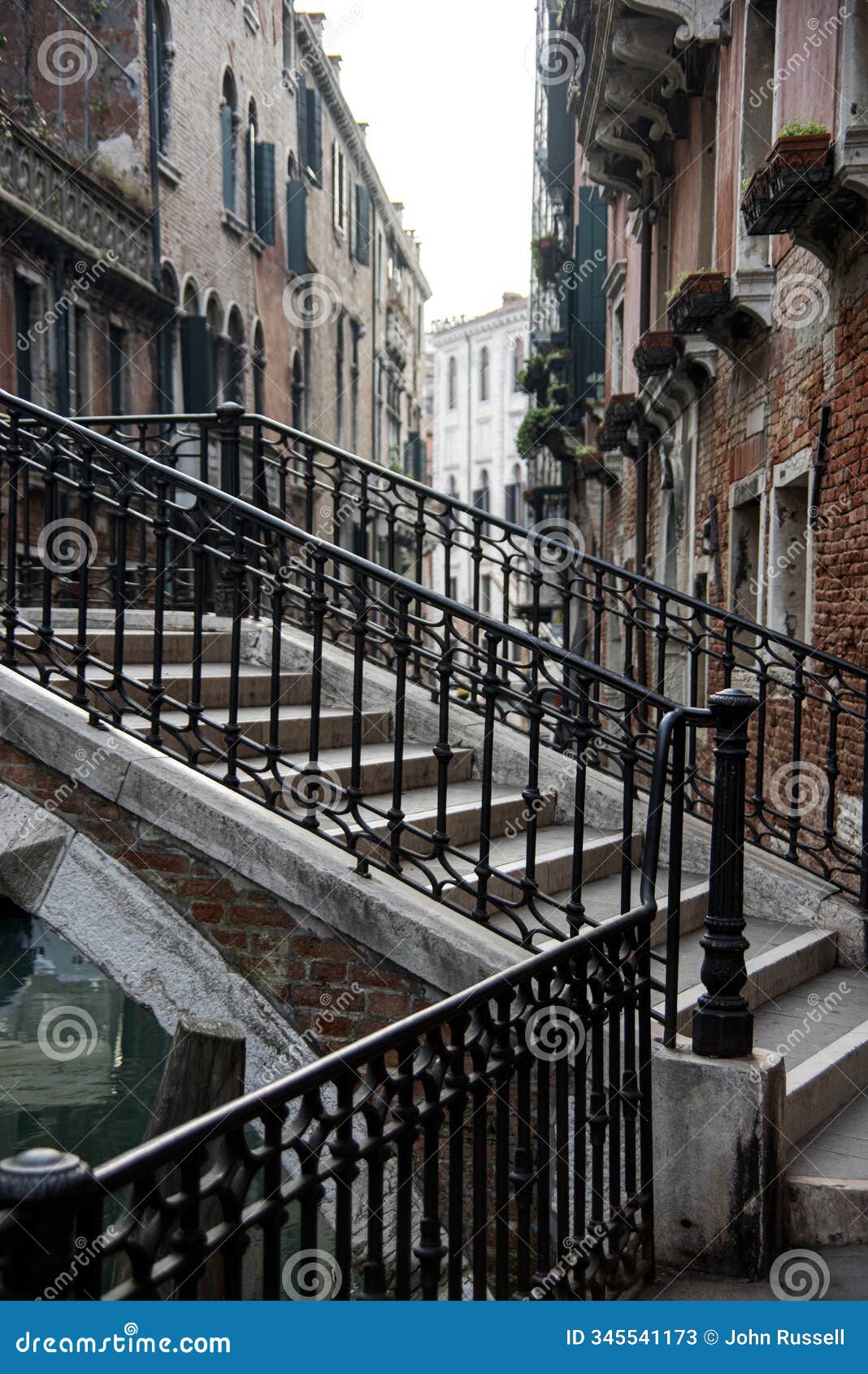 Bridge and Steps in Venice. Stock Image - Image of venezia, iron: 345541173