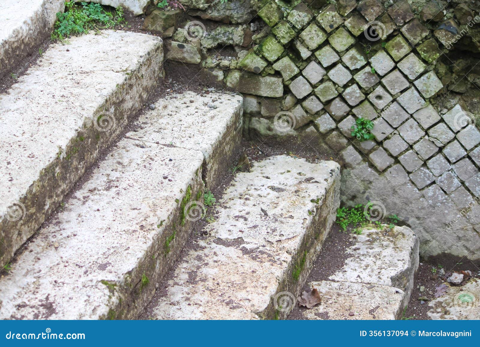 Steps and Roman Opus Reticolatum Wall Stock Photo - Image of mosaic ...