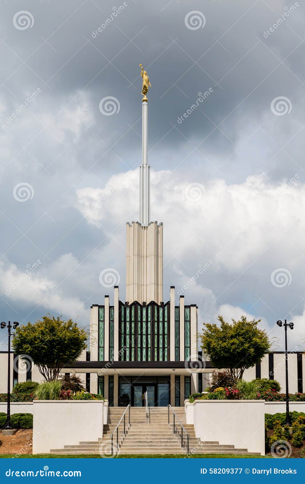 Steps and Statue on Mormon Temple Stock Image - Image of mormon, modern ...