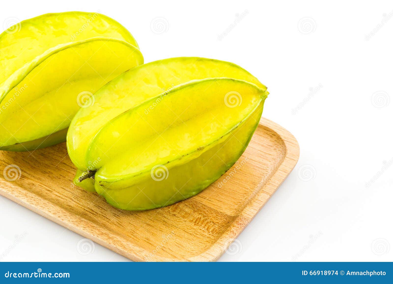 Sterfruit of Carambola in Houten Platen Stock Foto - Image of vers ...
