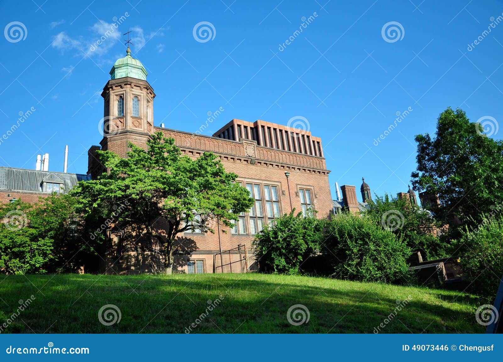 Sterling Chemistry Laboratory Stock Photo - Image of careers, hall ...