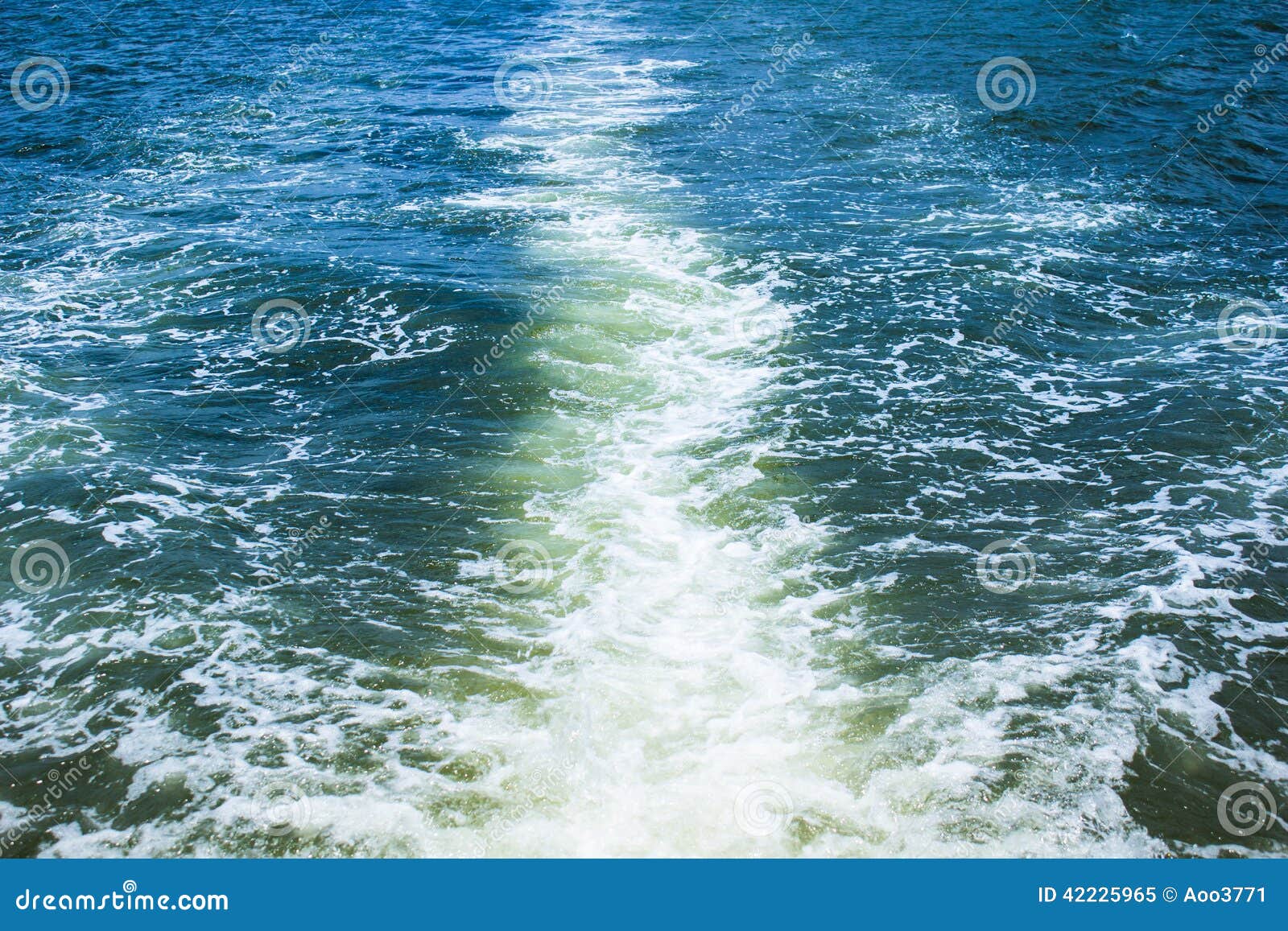 Stern waves stock image. Image of travel, white, wave - 42225965