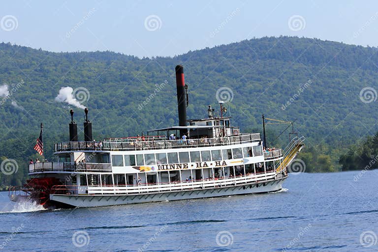 Sternwheel steamboat. editorial image. Image of george - 19245825