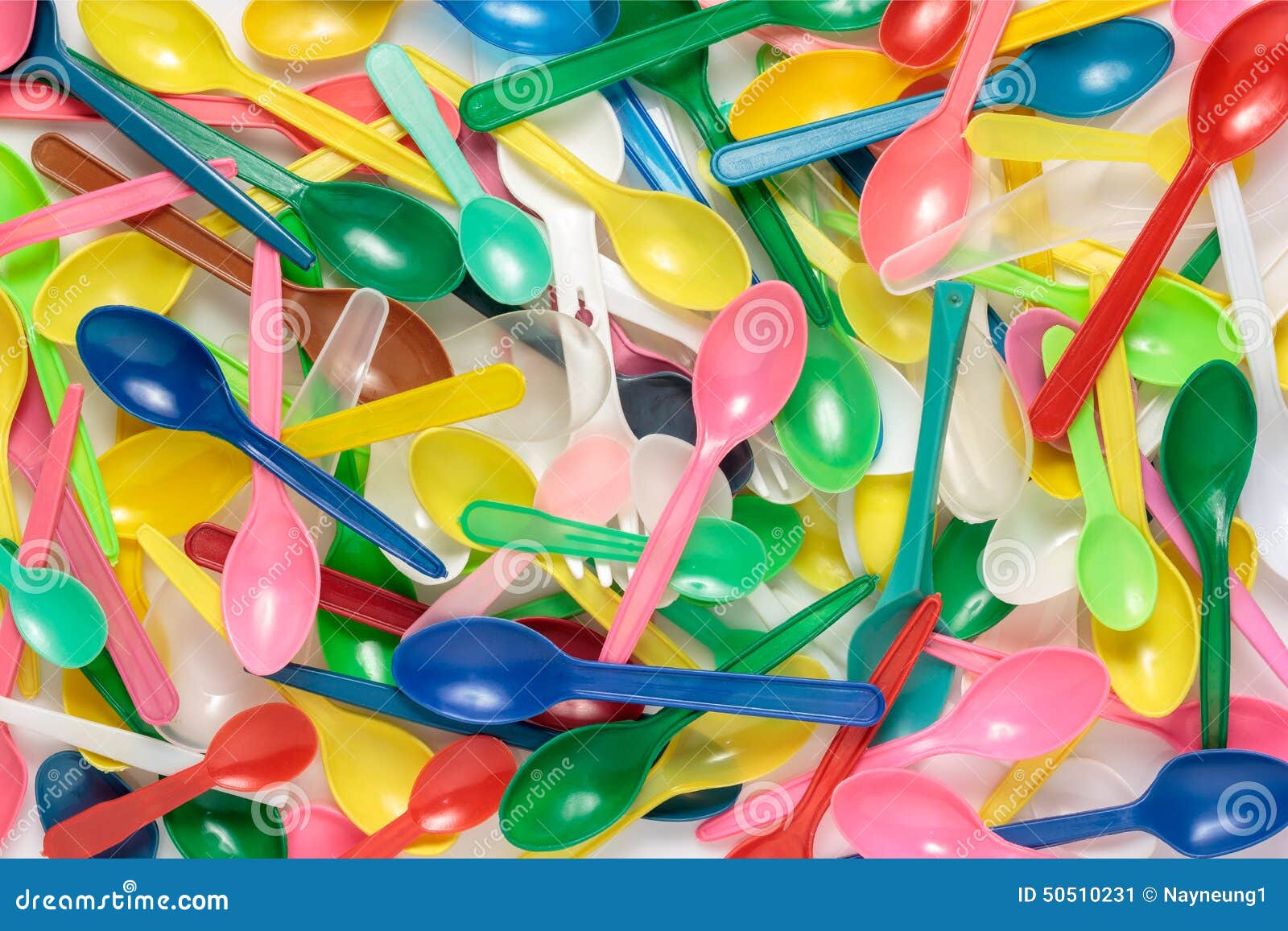 Sterta Colourful Plastikowe łyżki Obraz Stock - Obraz złożonej z łyżka ...