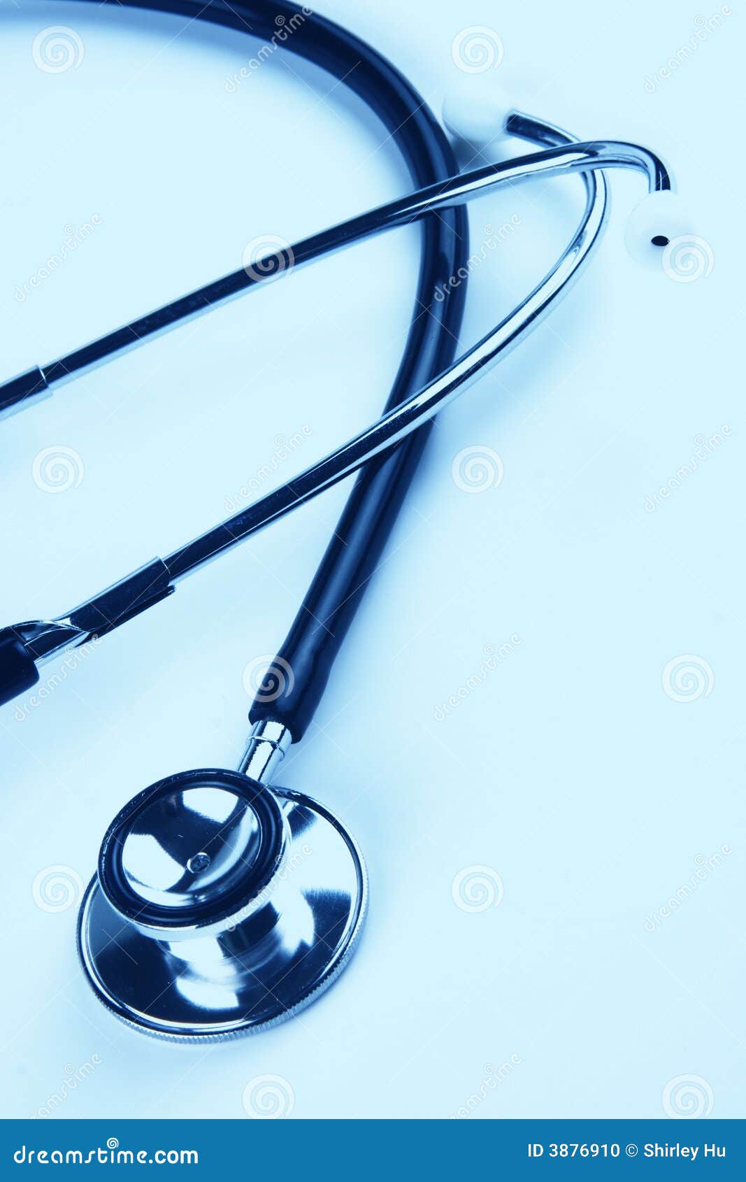 Stethoscoop stock foto. Image of voorschrift, diagnose - 3876910