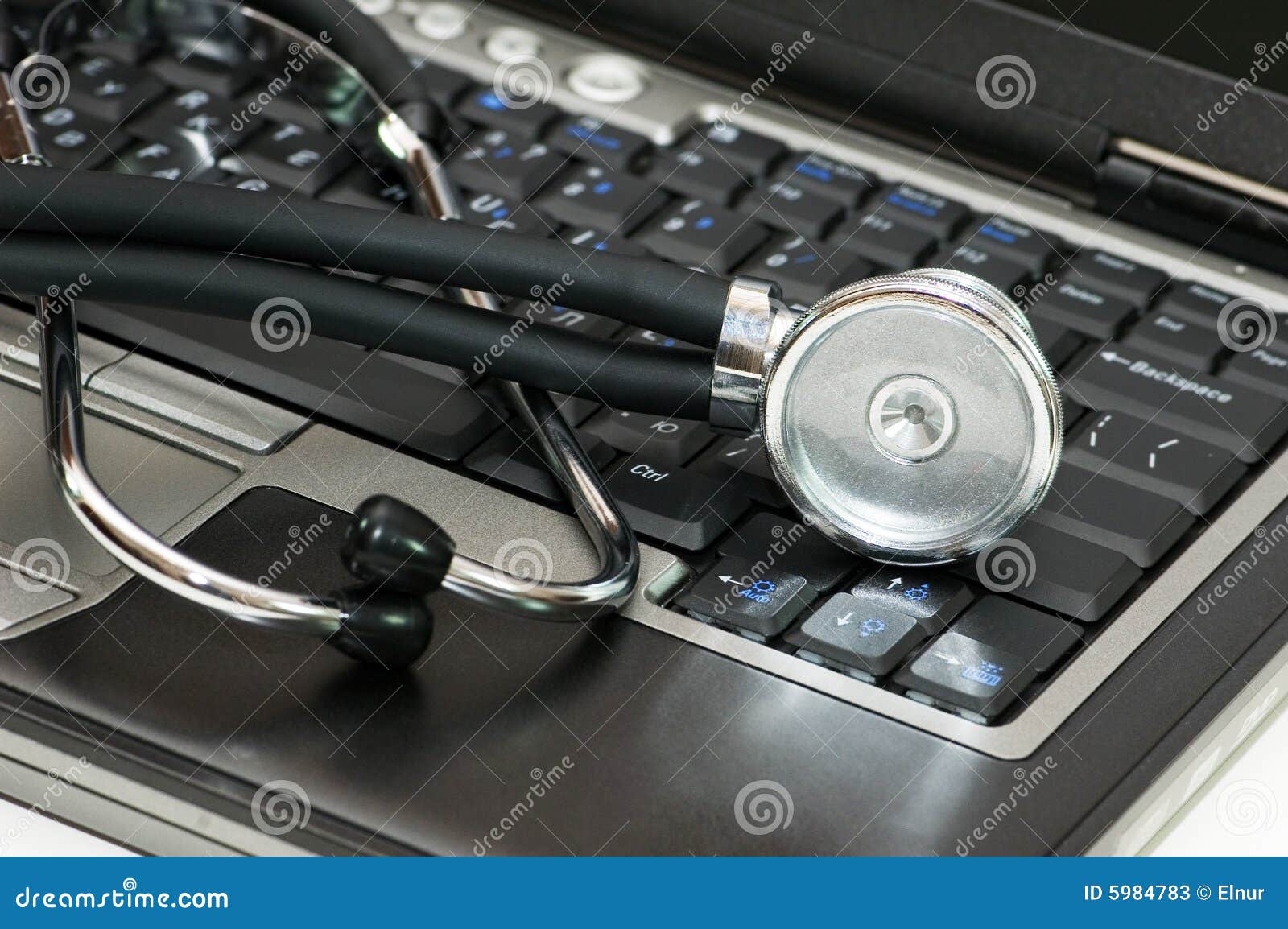 Stethoscope and laptop stock image. Image of discovery - 5984783