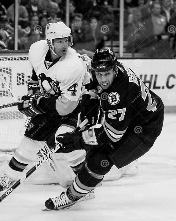 Steve Begin Boston Bruins #27. Editorial Photography - Image of player ...