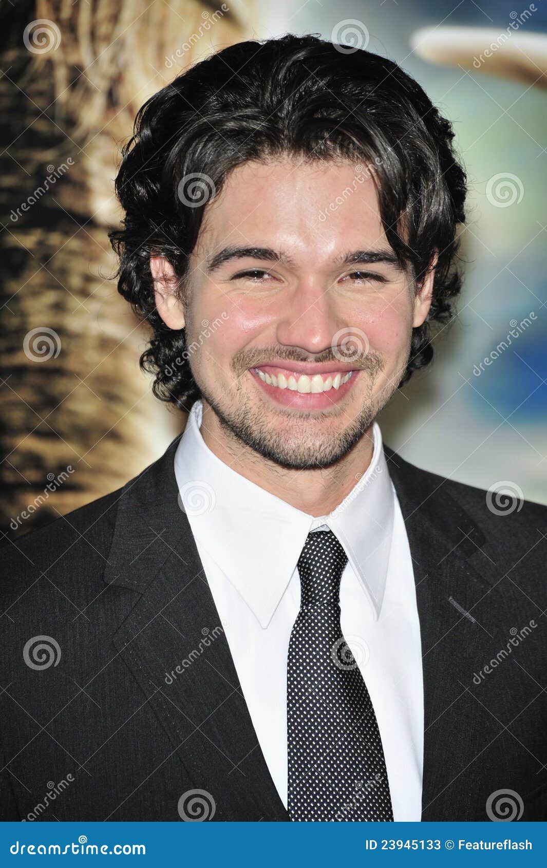 Steven Strait editorial stock photo. Image of paul, angeles - 23945133