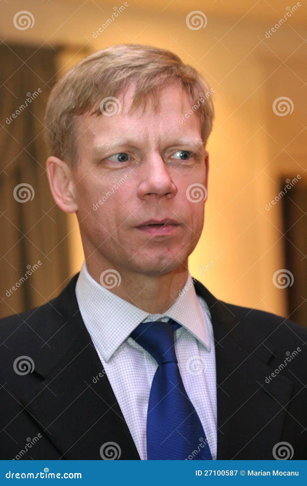 Steven van Groningen editorial photography. Image of money - 27100587