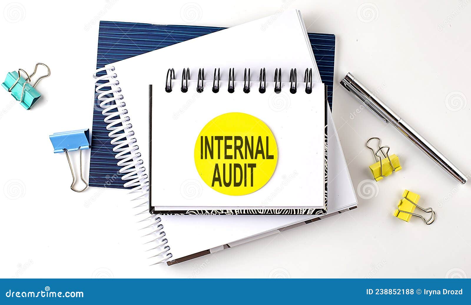 Sticker with INTERNAL AUDIT Text on Notebooks on White Background Stock ...