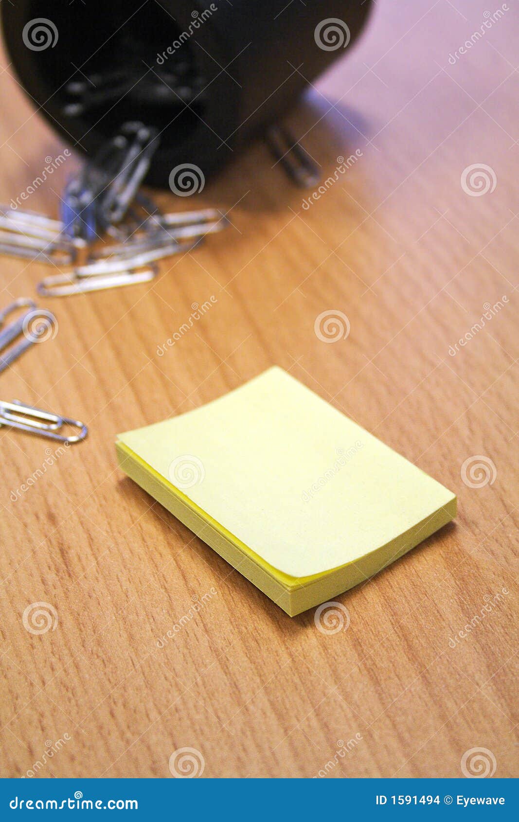 Stickies foto de archivo. Imagen de desorden, clase, escritorio - 1591494