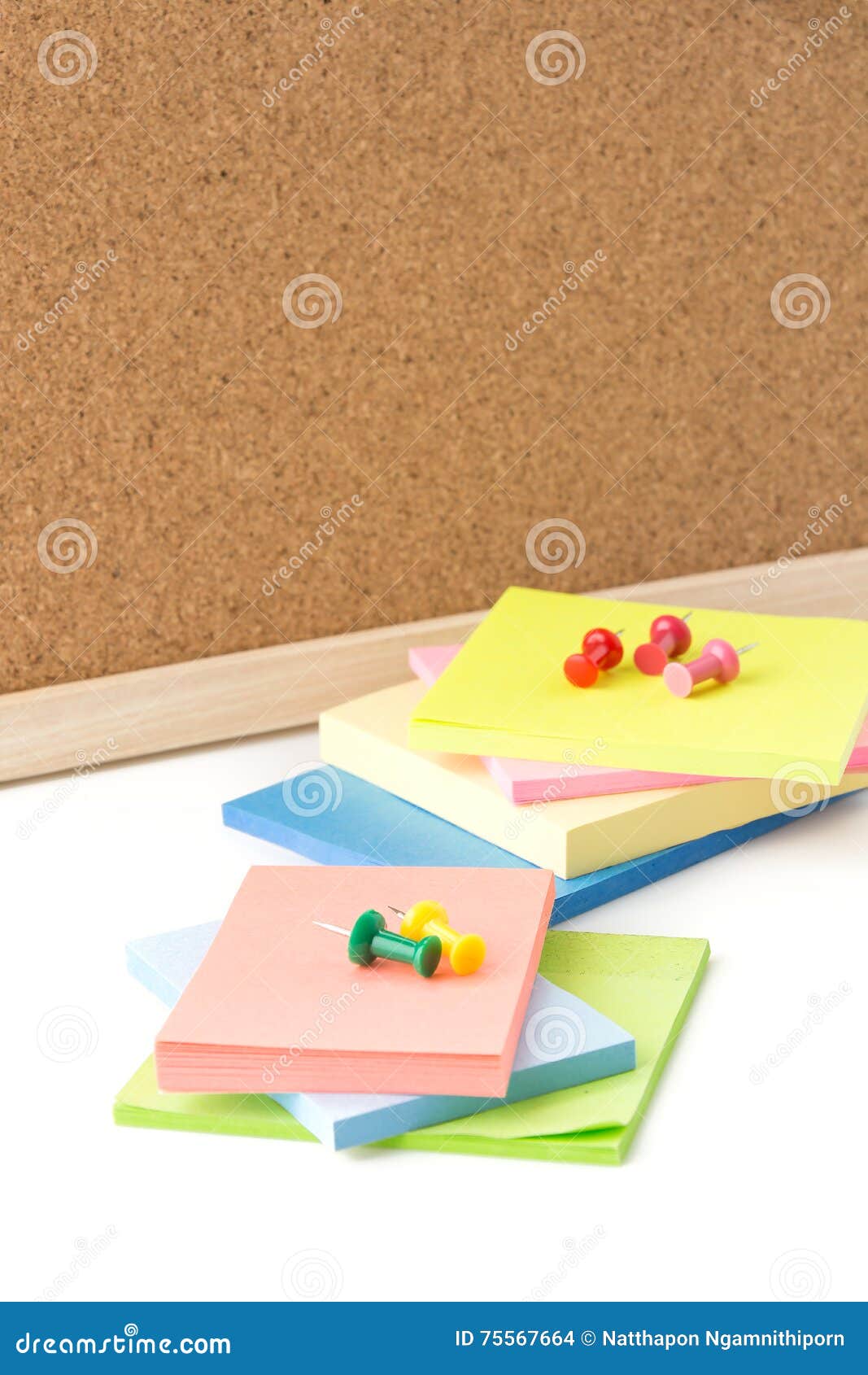 Sticky note on cork board stock photo. Image of notepaper - 75567664