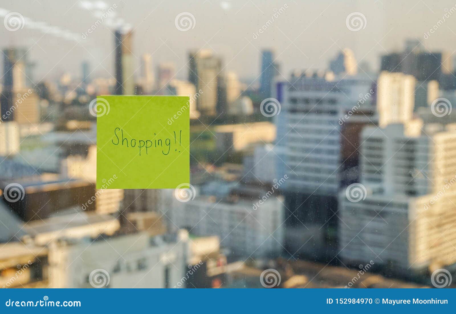 Sticky Note Icon of Time To Go Shopping Stock Photo - Image of ...