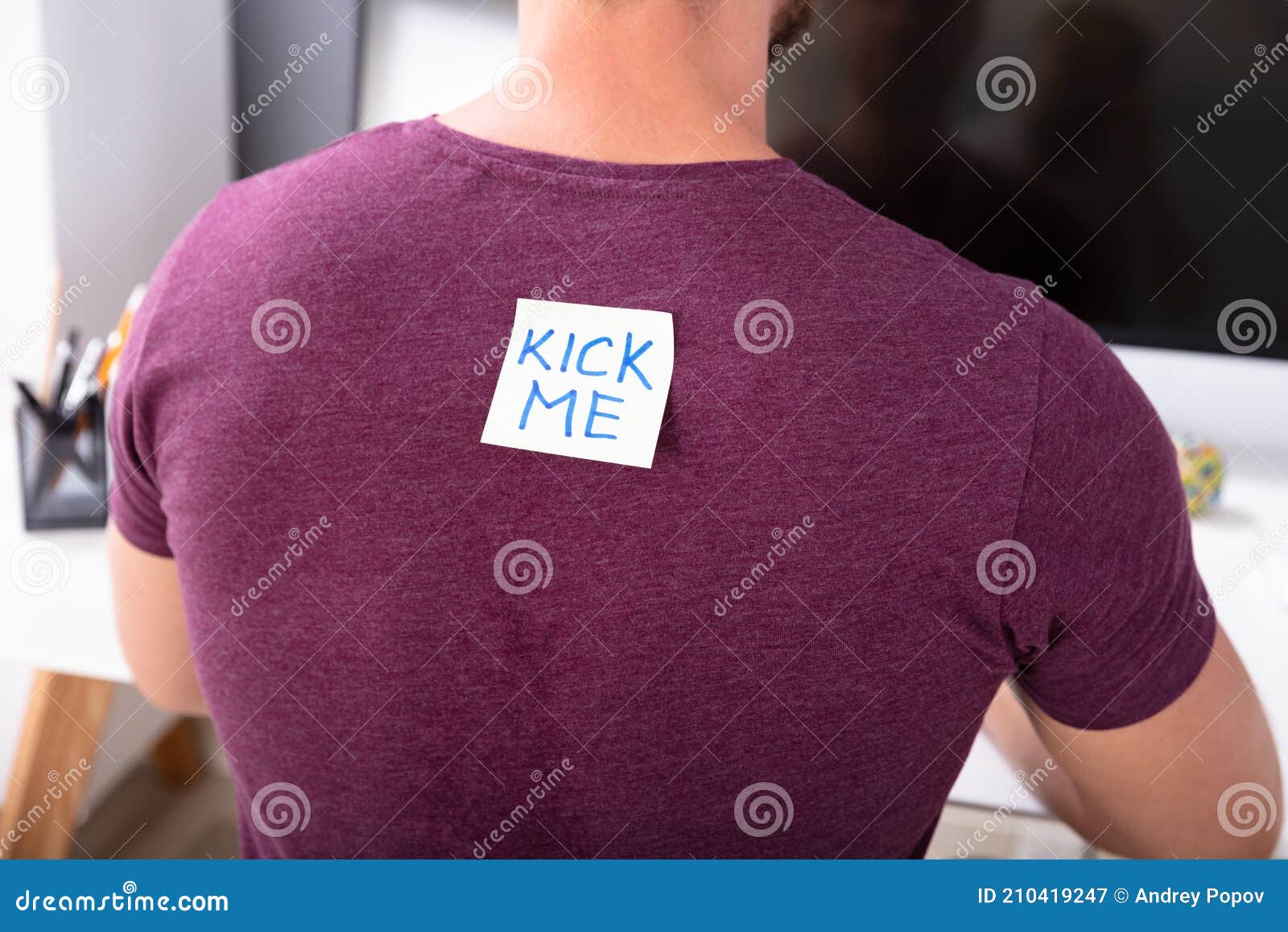 Sticky Note with Kick Me Text on Man`s Back Stock Image - Image of ...