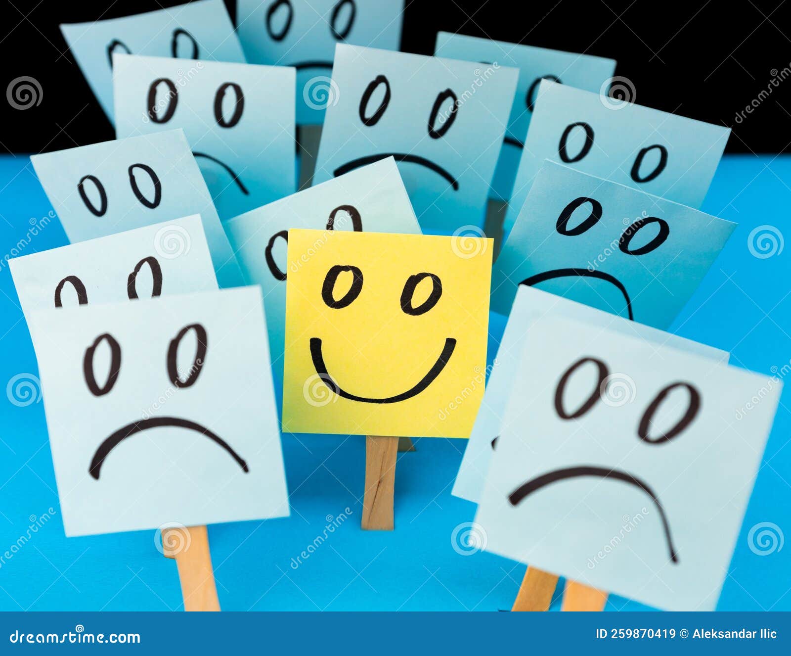 Sticky Notes with Hand Drawn Smiley Face and Sad Faces. Positive Way of ...