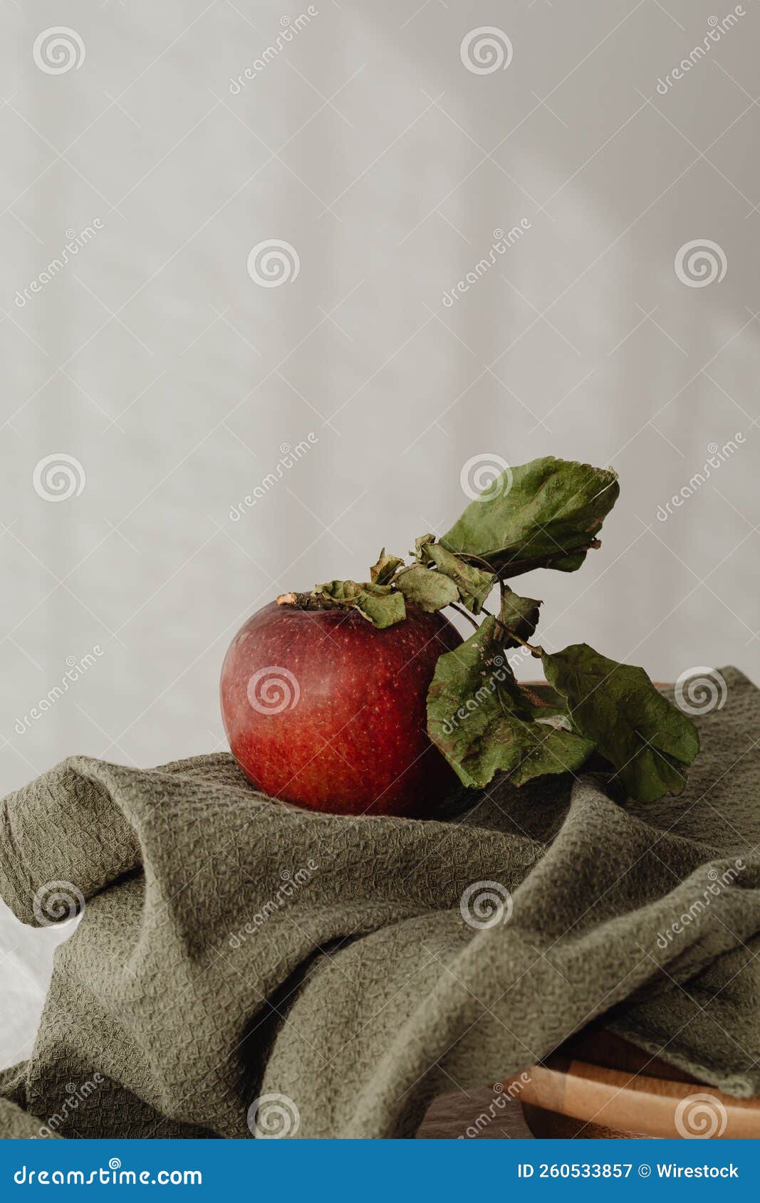 Still Life of an Apple on a Green Cloth Stock Image - Image of ...