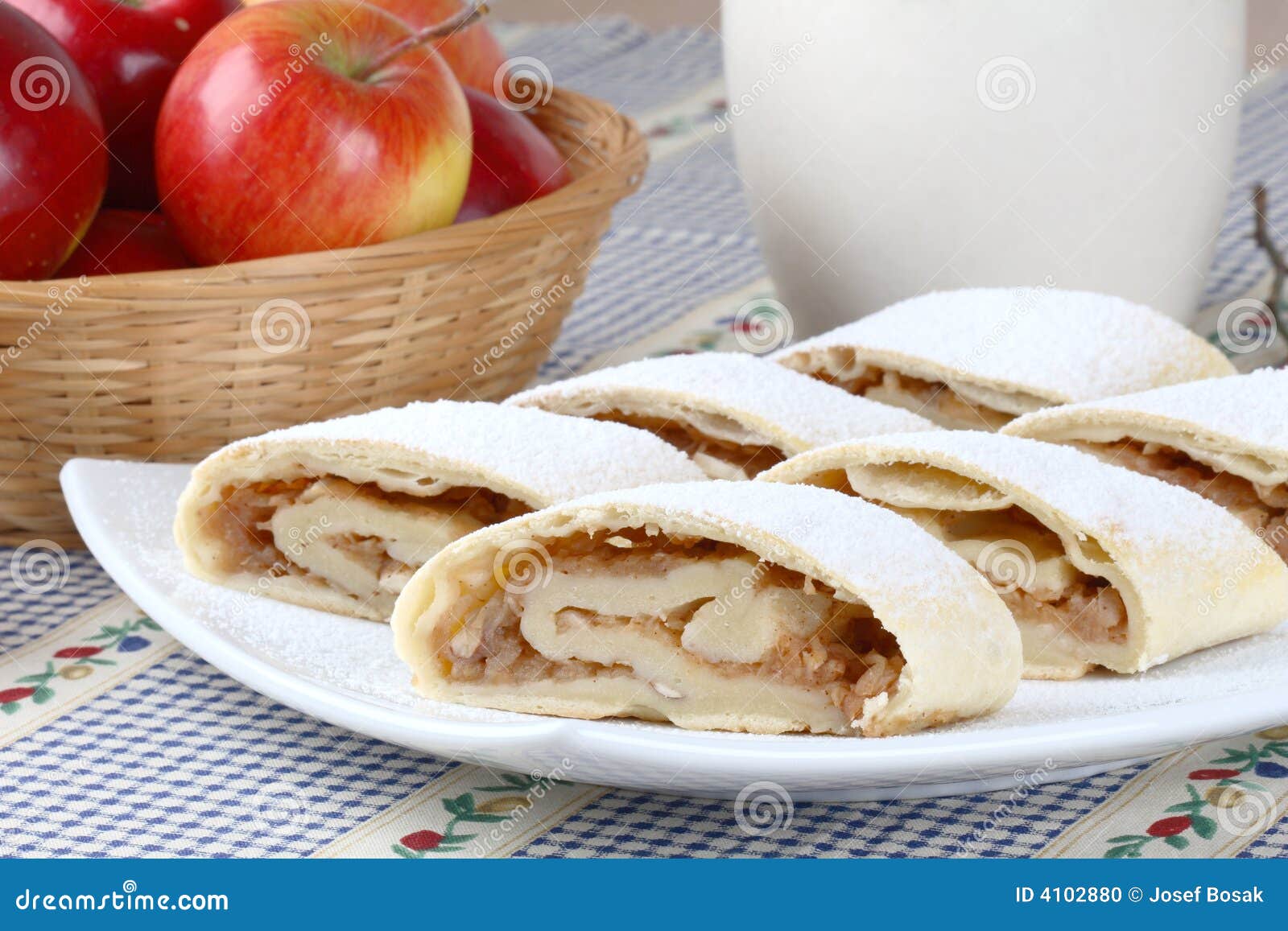 Apple Roll Sandwich, Pizza Dough Stuffed Roll Sandwich Loaded With ...