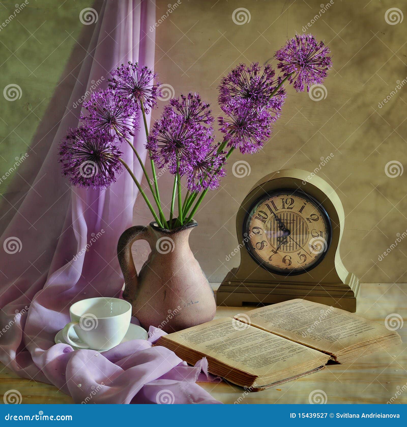 Still Life with a Bow and Clock Stock Image - Image of still, texture ...