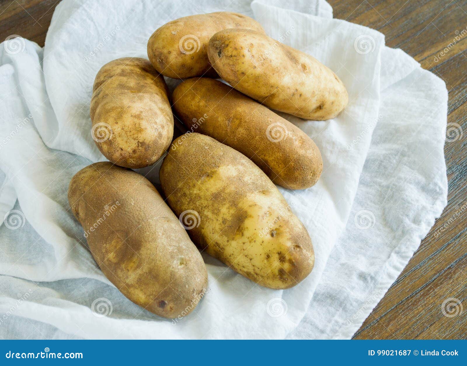 Still Life Potatoes on a White Cloth Stock Image - Image of idaho ...
