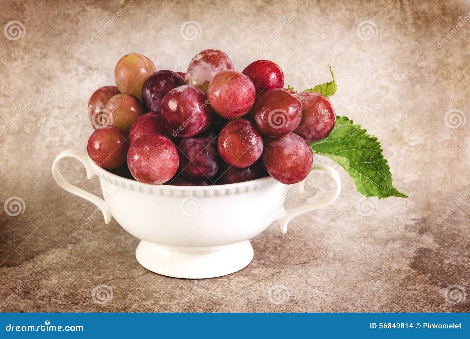 Still Life with Red Grapes in White Vintage Cup Stock Photo - Image of ...