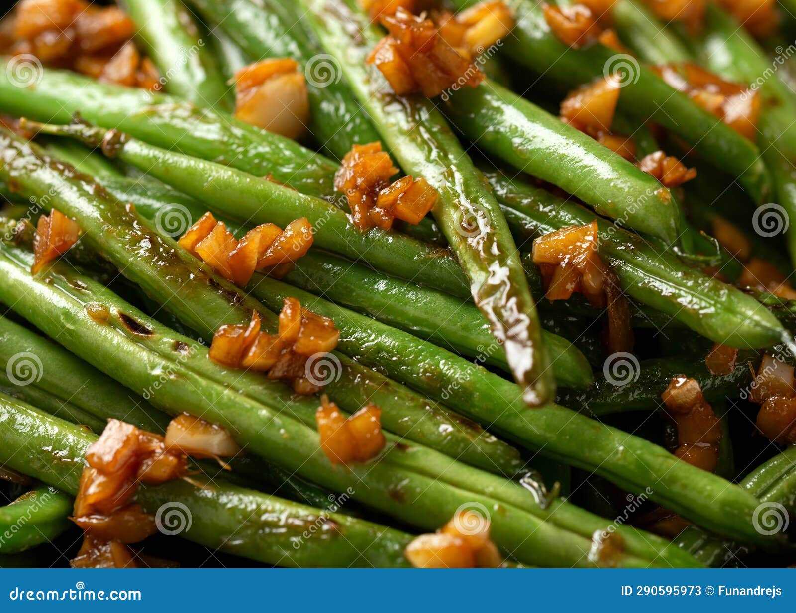 Stir Fried Garlic, Ginger Green Beans in Black Bowl Stock Image - Image ...