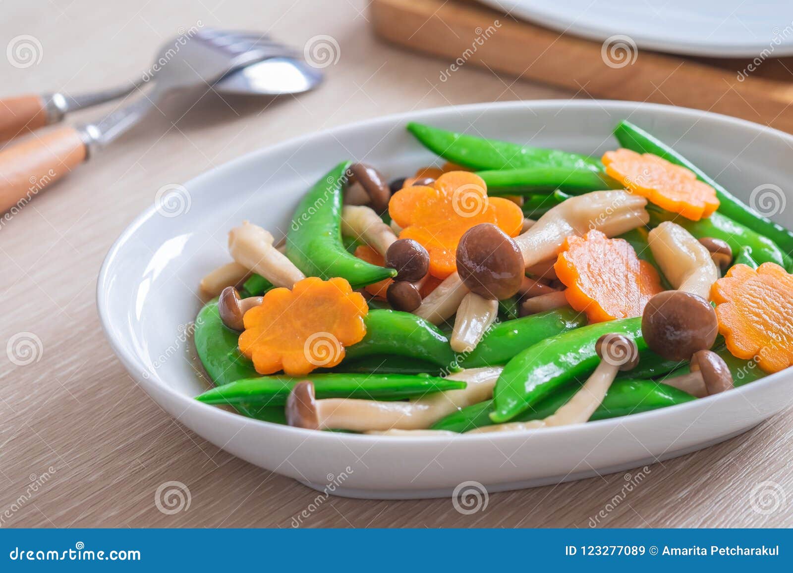 Stir Fried Mixed Vegetables on Plate, Vegetarian Food Stock Image ...