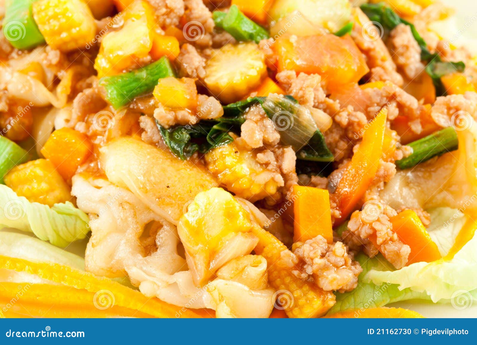 Stir Fried Noodle With Chicken Stock Photo - Image of noodle, thailand ...