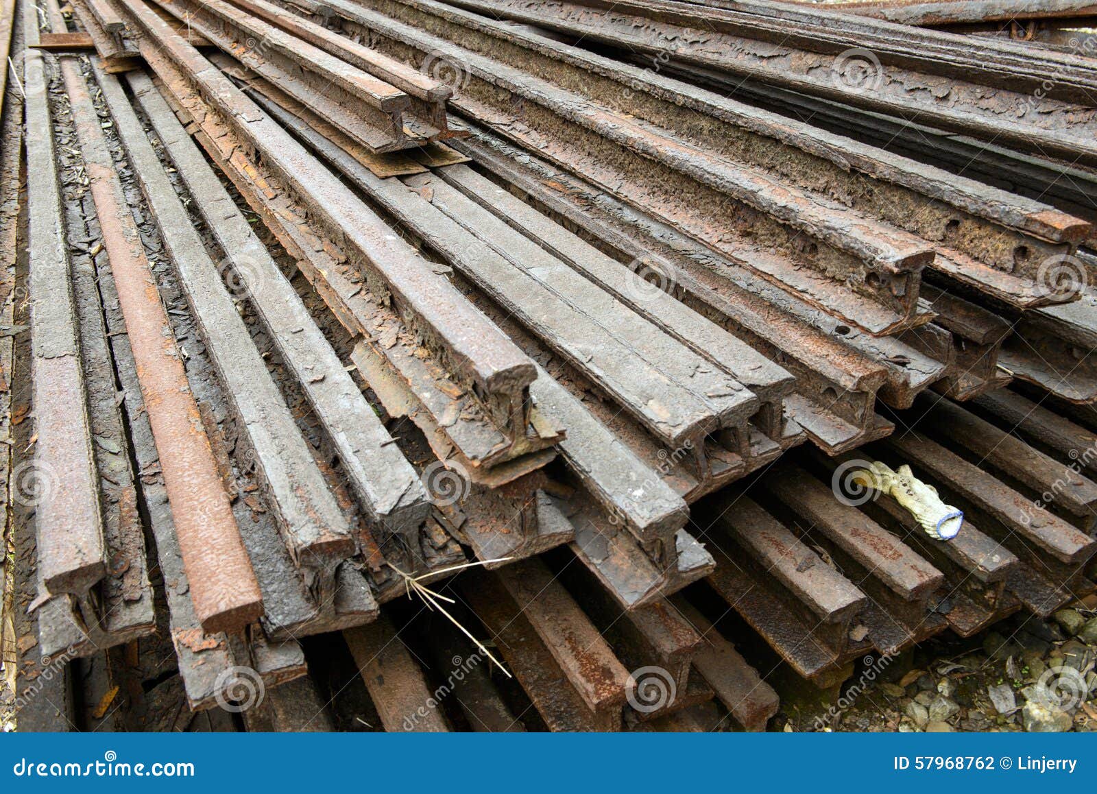 Stock of Corroded Steel Beam Stock Photo - Image of column, repair ...