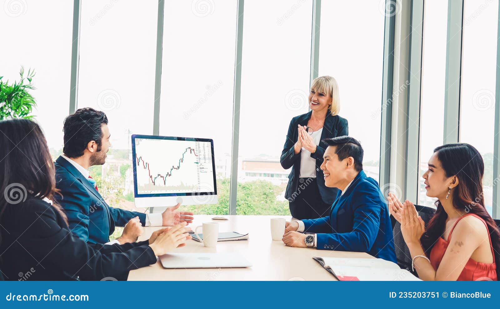 Stock Market Data Chart Analysis by Ingenious Computer Software Stock ...