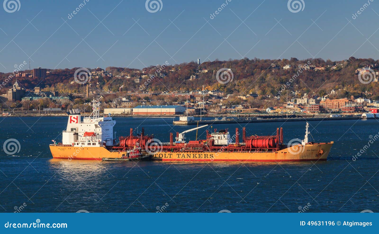 Stolt-Saphir redaktionelles foto. Bild von york, behälter - 49631196