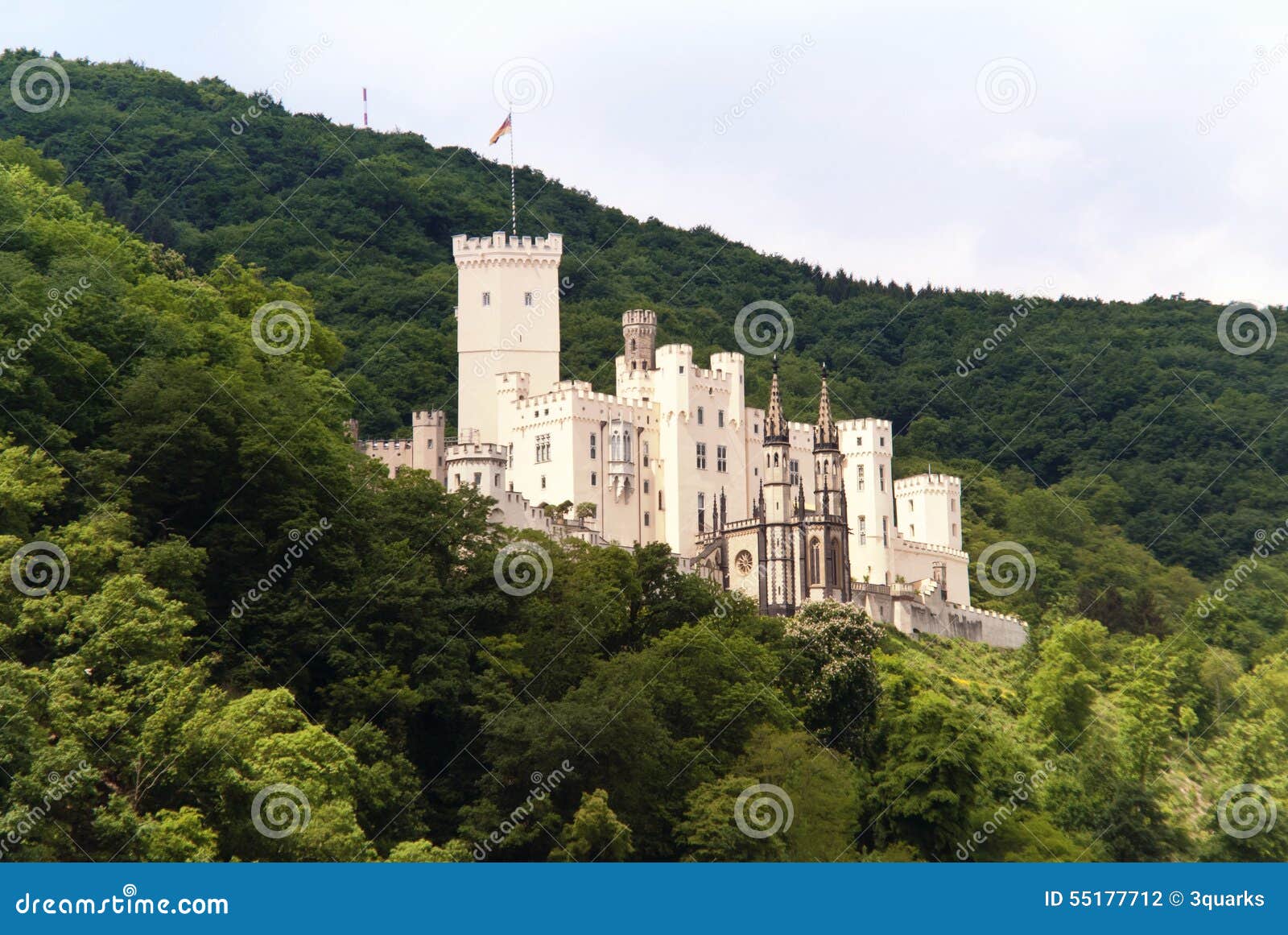 Stolzenfels-Schloss in Dem Fluss Rhein Stockfoto - Bild von romanze ...