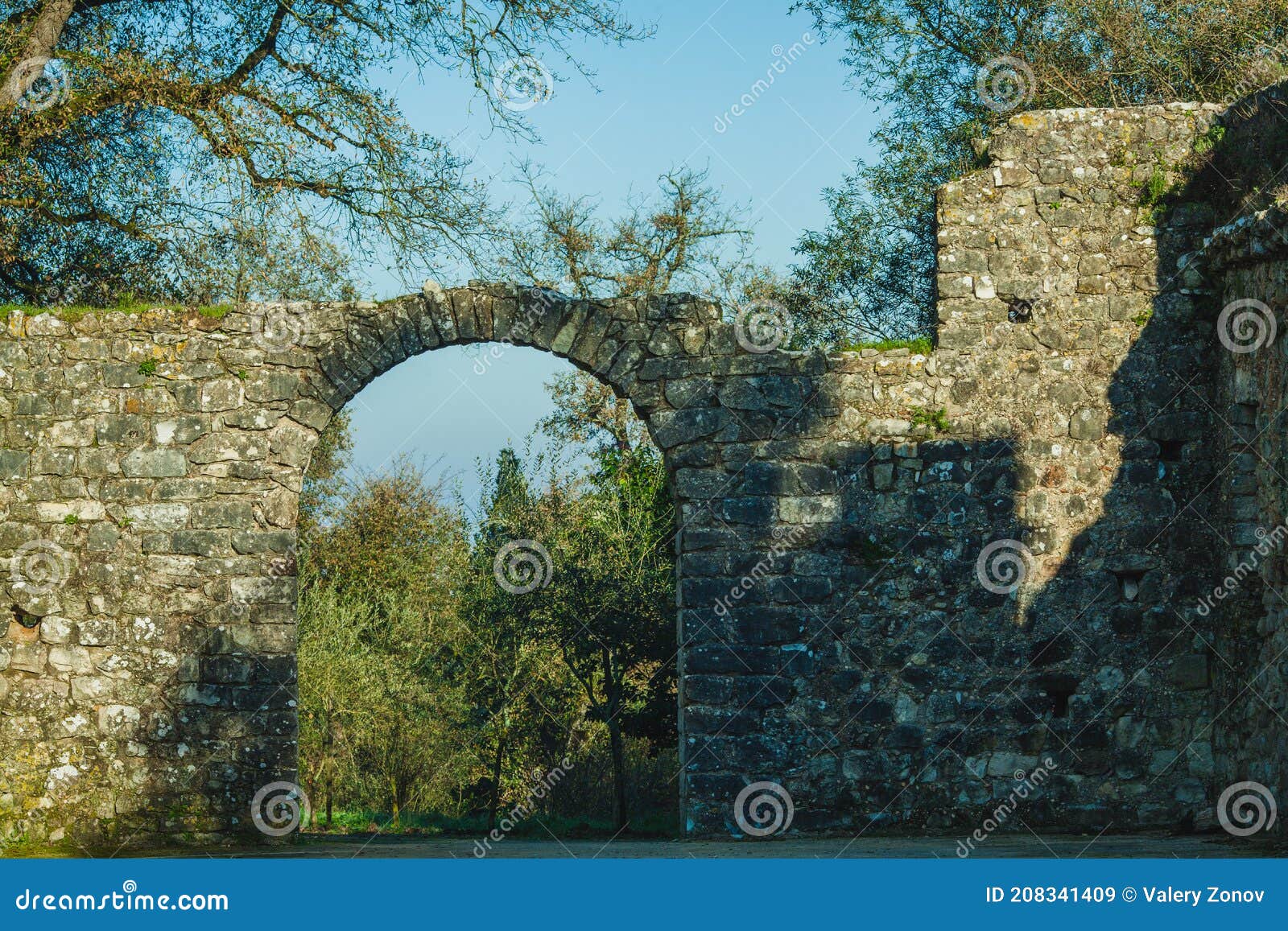 Stone Arc in the Morning at a Castle Stock Image - Image of park ...