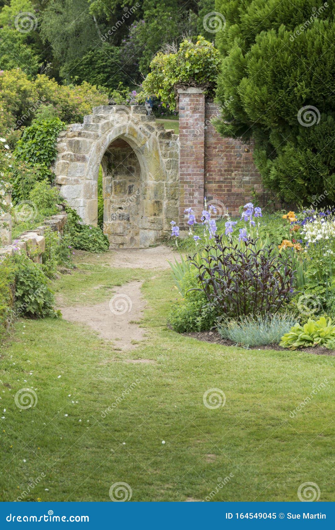 Ancient Stone Arch in a Garden Stock Image - Image of travel, arch ...