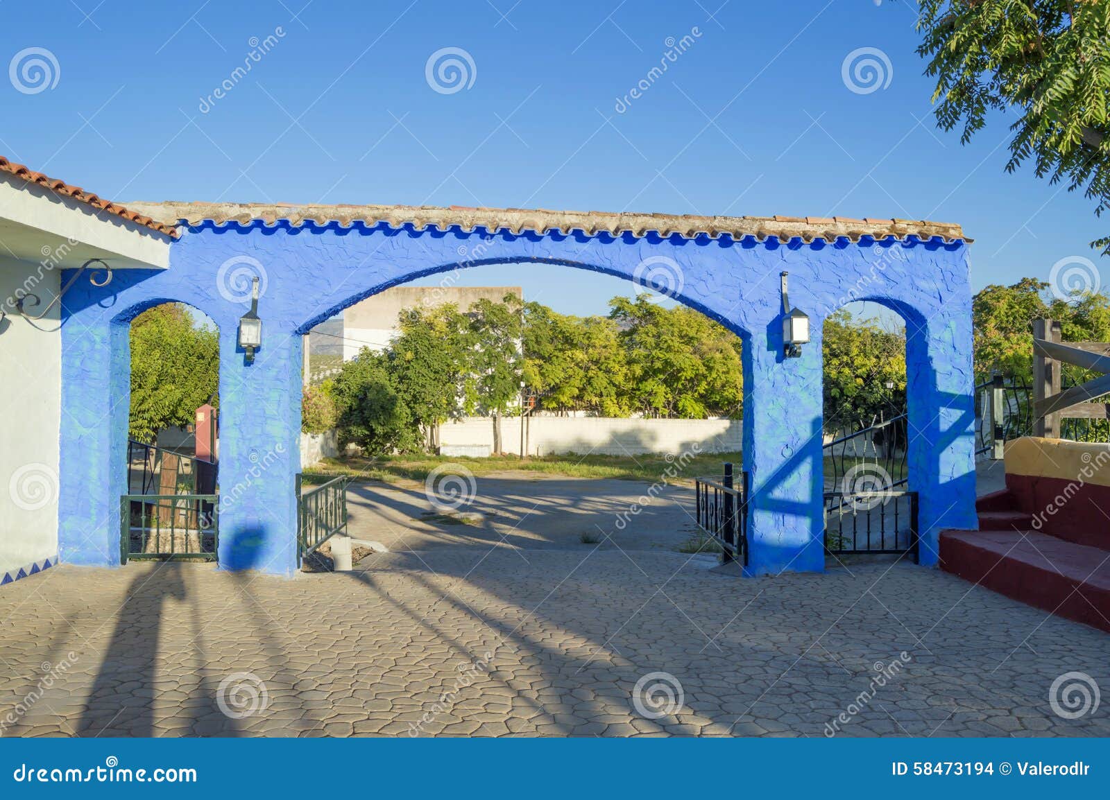 Stone arch stock photo. Image of rocks, archeology, column - 58473194