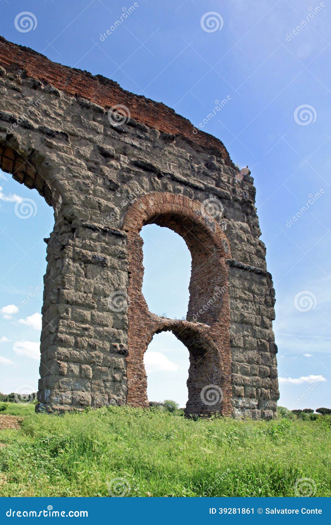 Stone Arches of Ancient Roman Aqueduct, Rome Stock Image - Image of ...