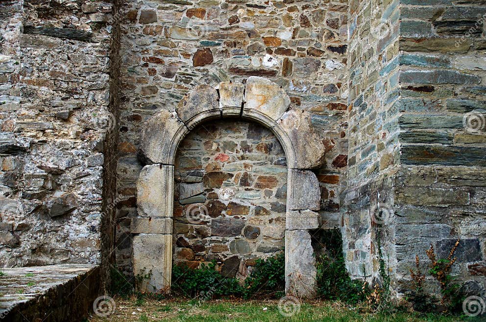 Perfect stone arch stock photo. Image of stability, nature - 104549938