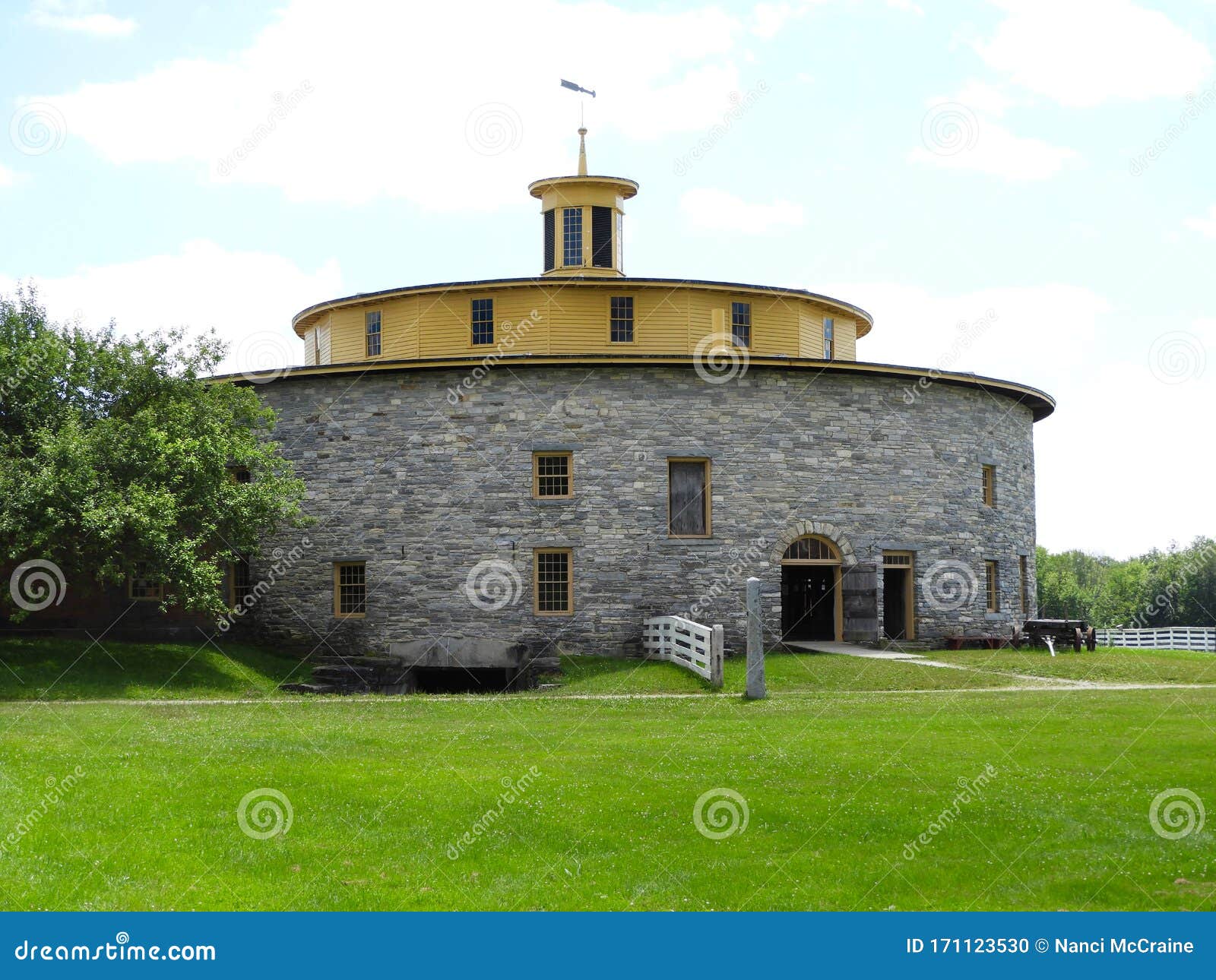 Iconic Round Stone Barn at Hancock Shaker Village Stock Photo - Image ...