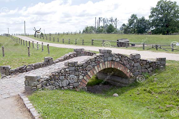 Stone bridge stock photo. Image of landmark, travel, area - 16053874