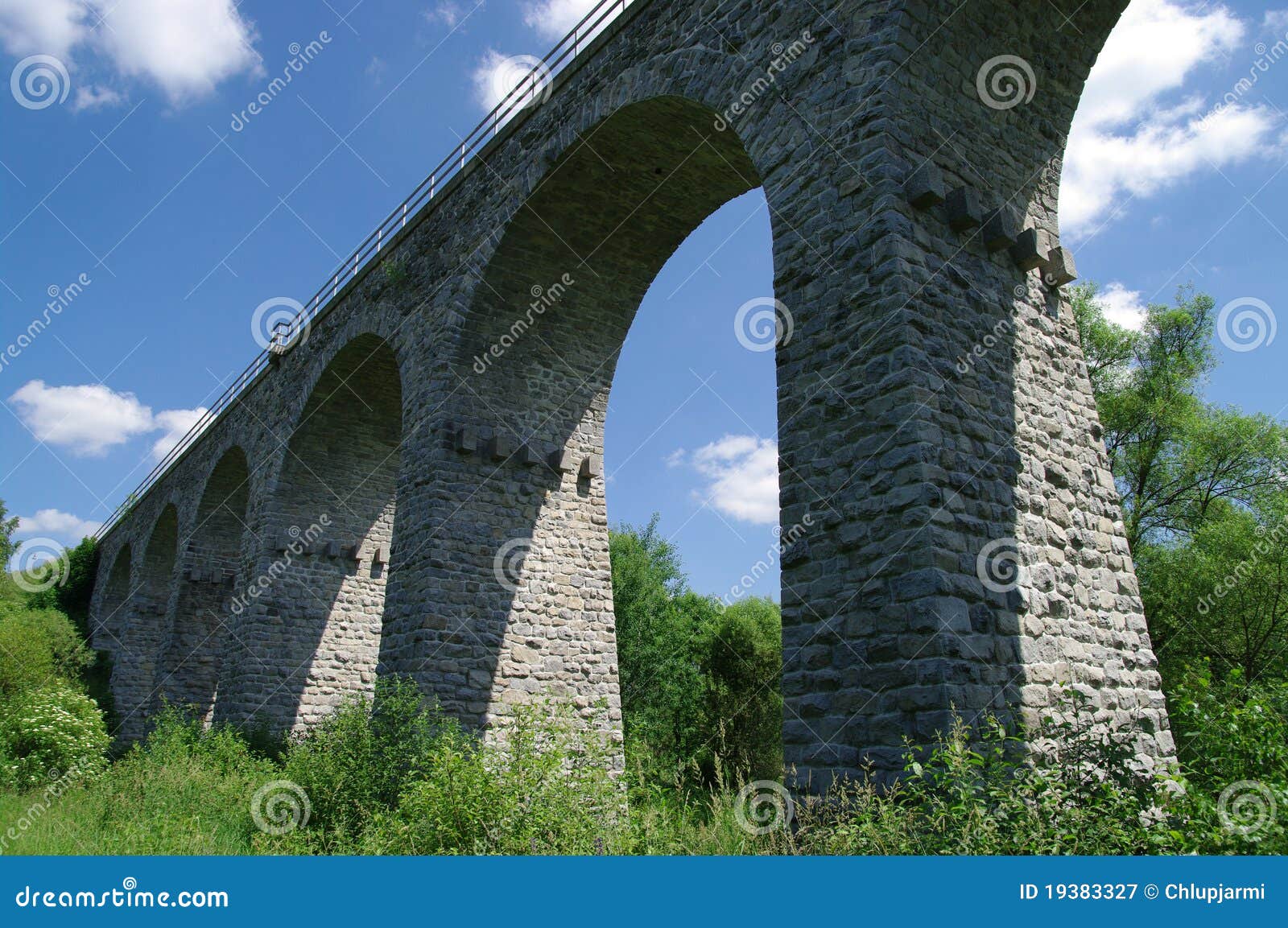 Stone bridge stock image. Image of edifice, stonework - 19383327