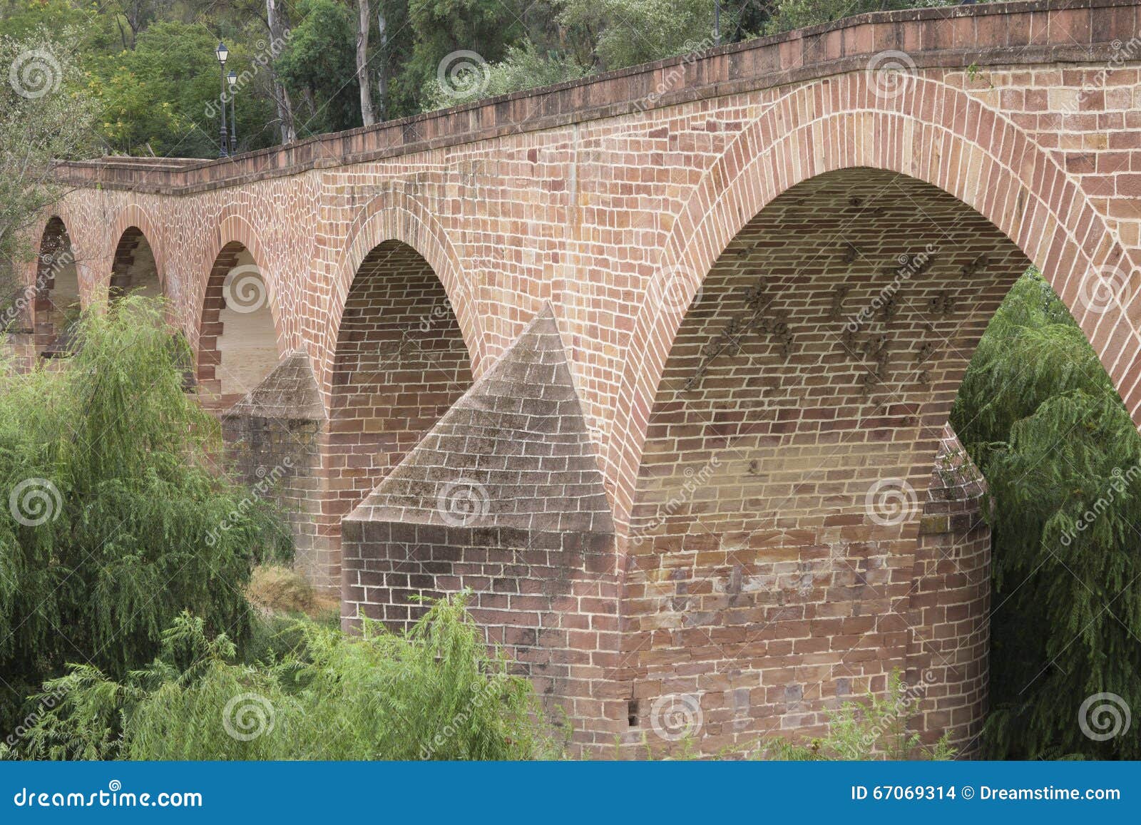Stone Bridge stock photo. Image of landscape, puente - 67069314